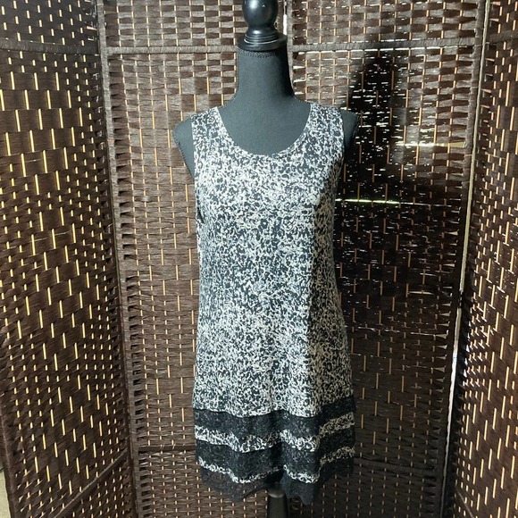 Logo layers | Tops | Logo Layer Tank Blackwhite With Ruffles Size Small ...